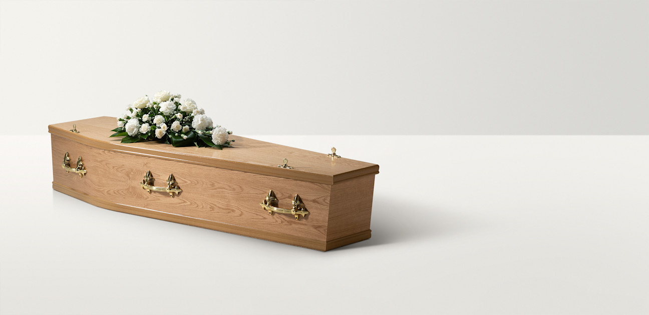 Traditional Oak Coffin - Co-op Funeralcare
