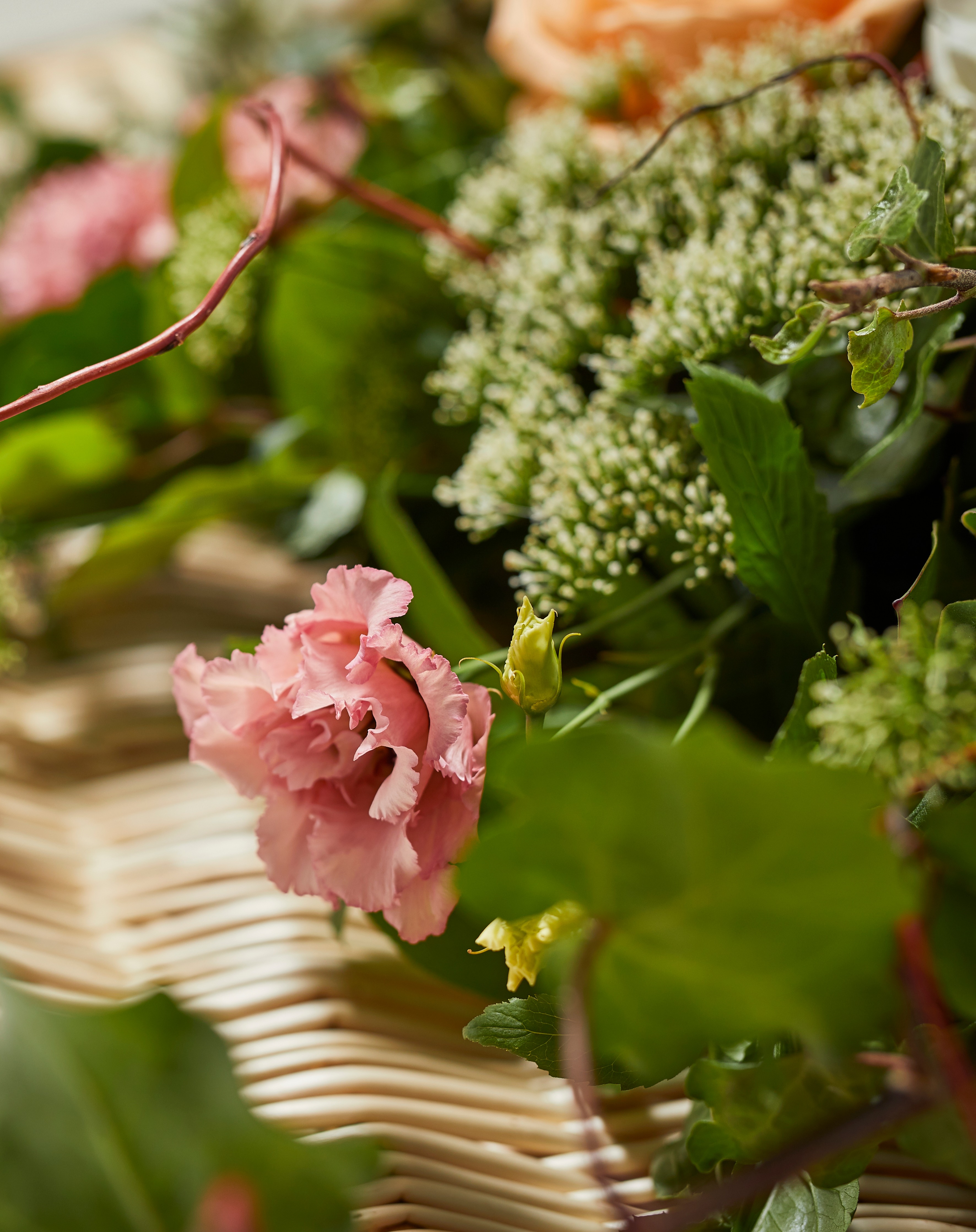 Natural Mixed Spray - Co-op Funeralcare
