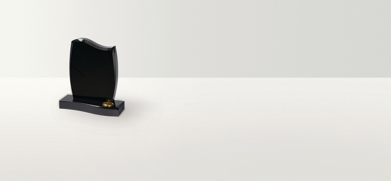 Half Ogee Granite Memorial - Co-op Funeralcare