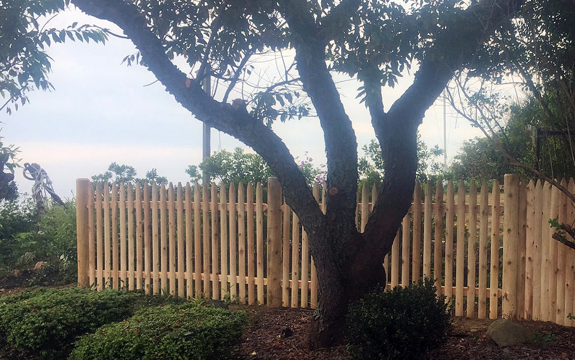 Cape Cod Picket Fence | Walpole Outdoors