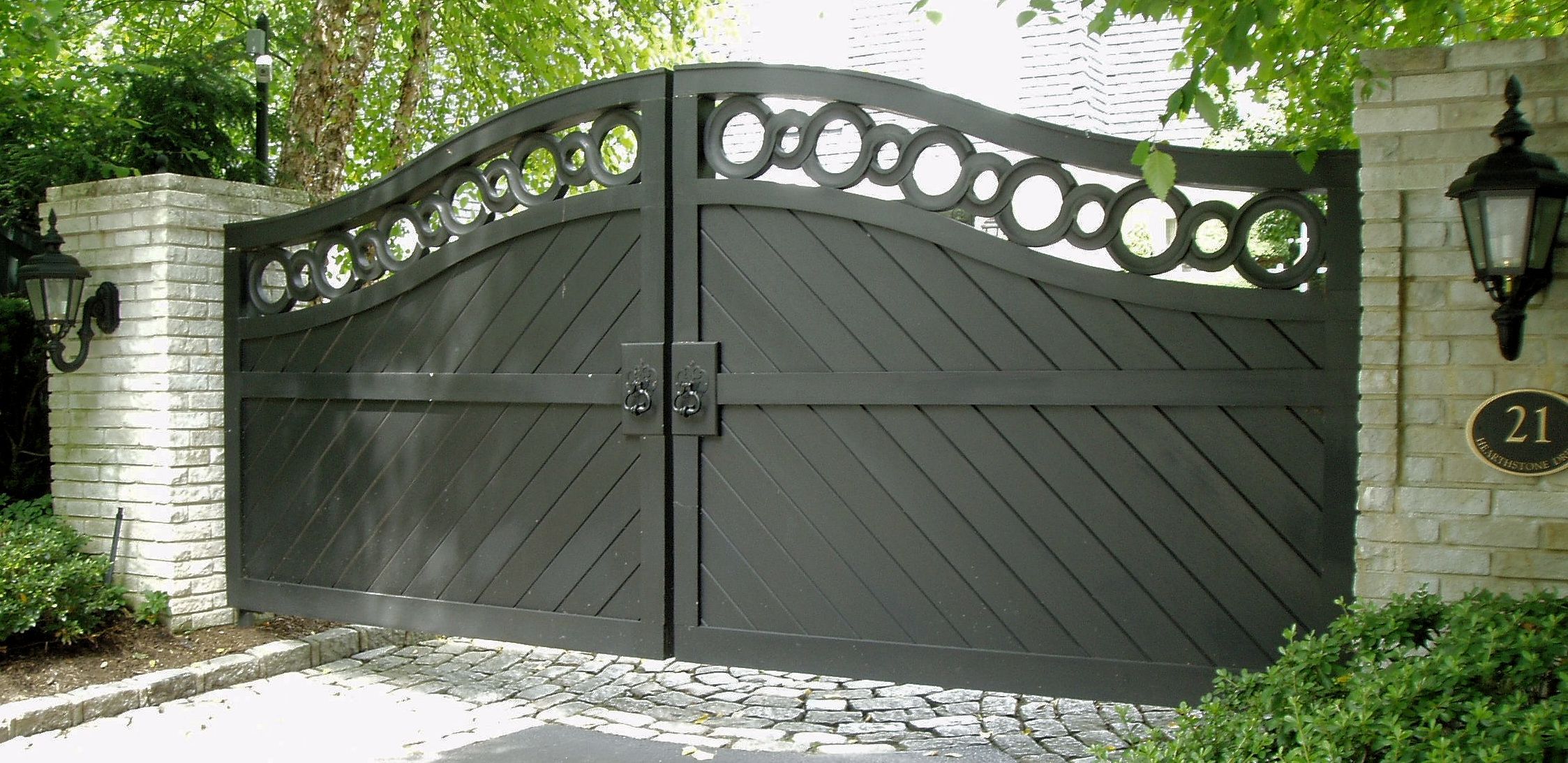 Custom Driveway Gates Designs