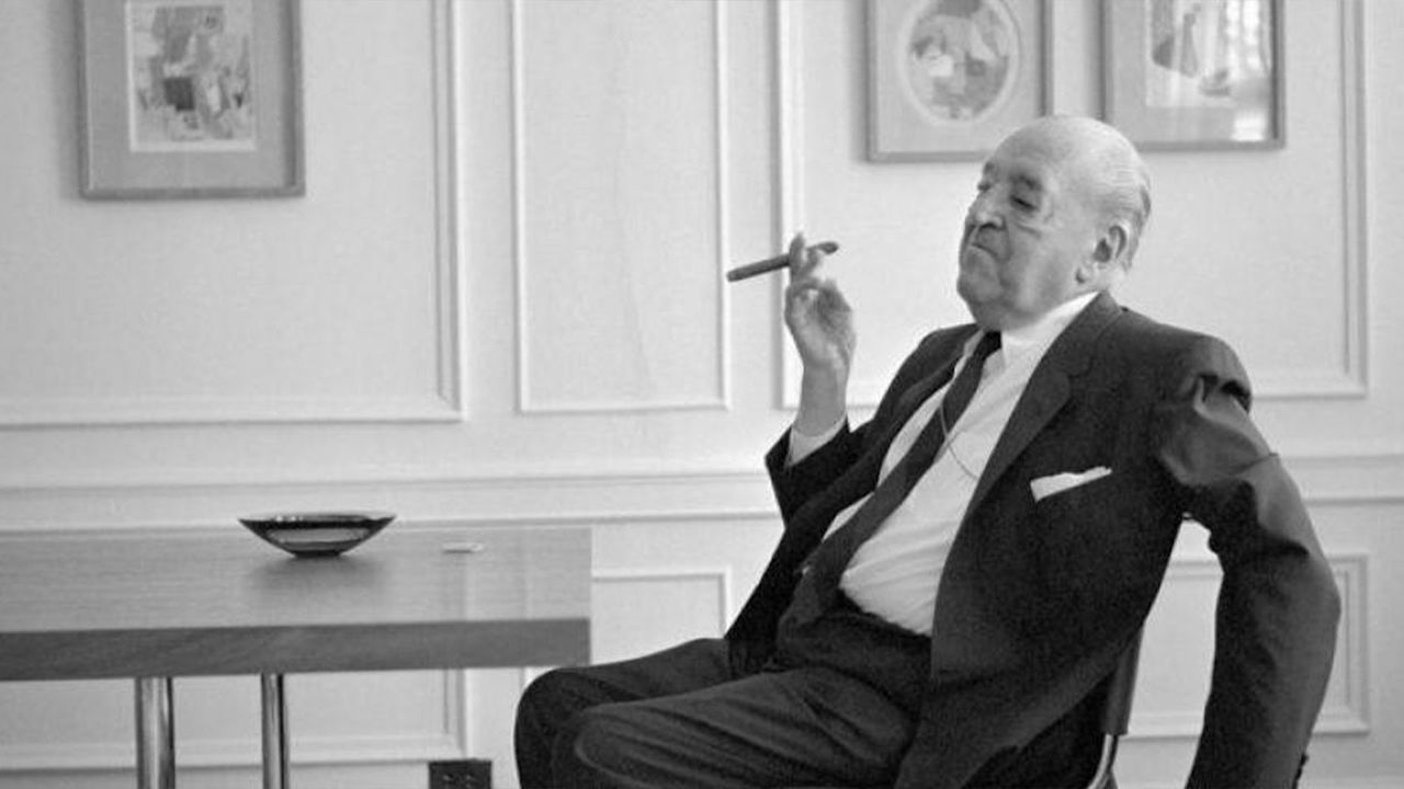 Sittpallar från Ludwig Mies van der Rohe | Nordiska Galleriet