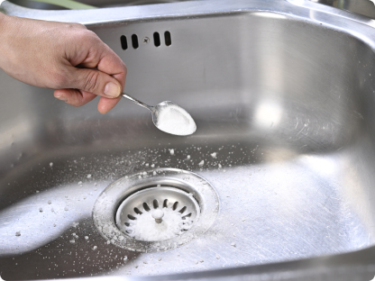 How to Clean Drains with Baking Soda and Vinegar Liquid Plumr