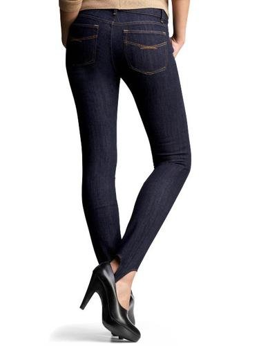 How to Wear Leggings: Avoid These Style Mistakes | CafeMom.com