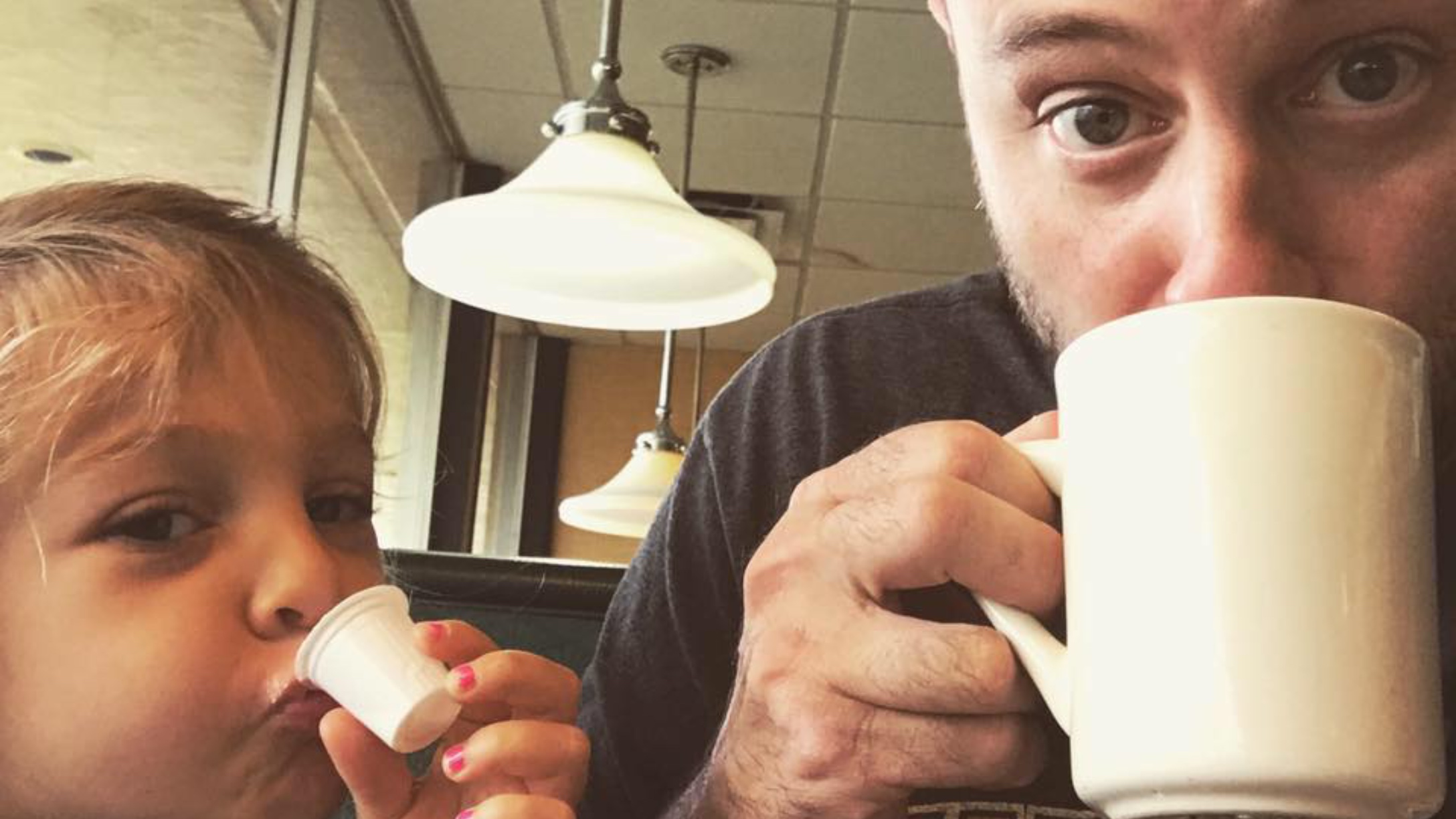 Security Camera Captures Humbling Exchange With Daddy-Daughter Duo ...