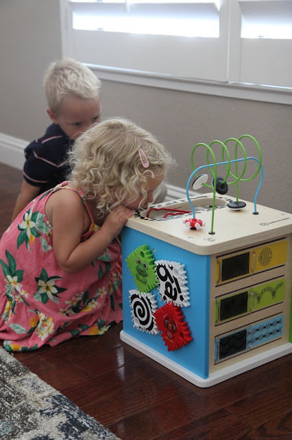 5 Tips for Nurturing Toddler Curiosity | CafeMom.com
