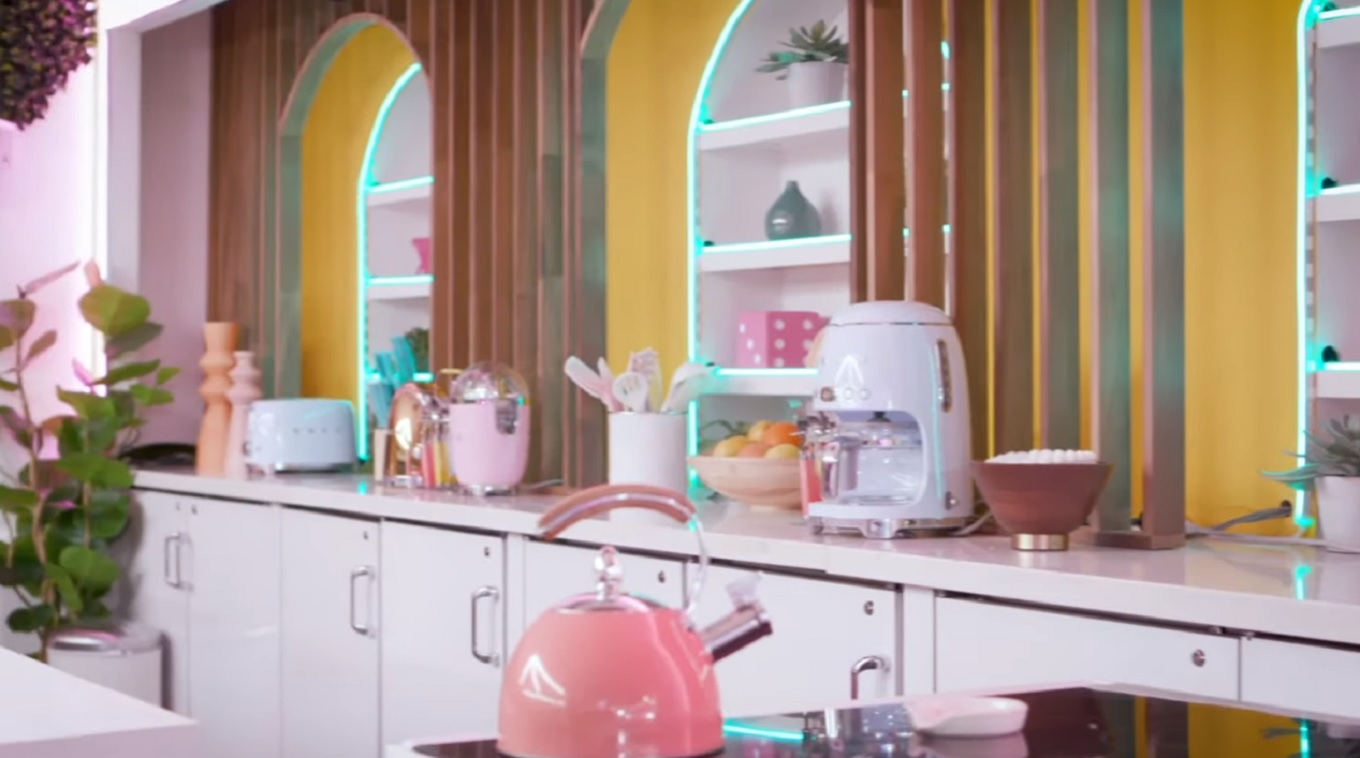 Take a Tour Inside the 'Love Island' Season 2 Villa | CafeMom.com