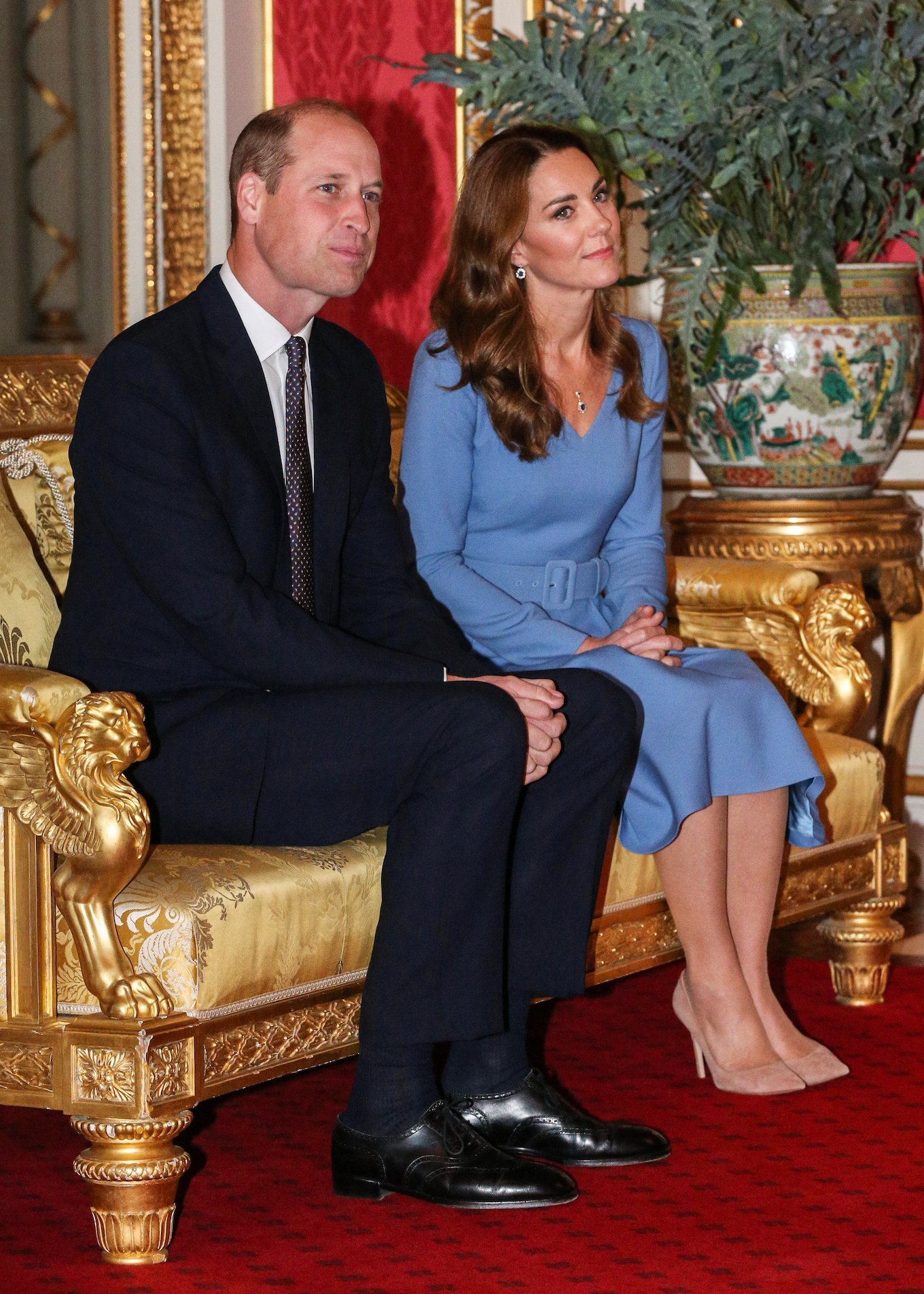 15 Things Queen Elizabeth Banned the Royal Family From Doing | CafeMom.com