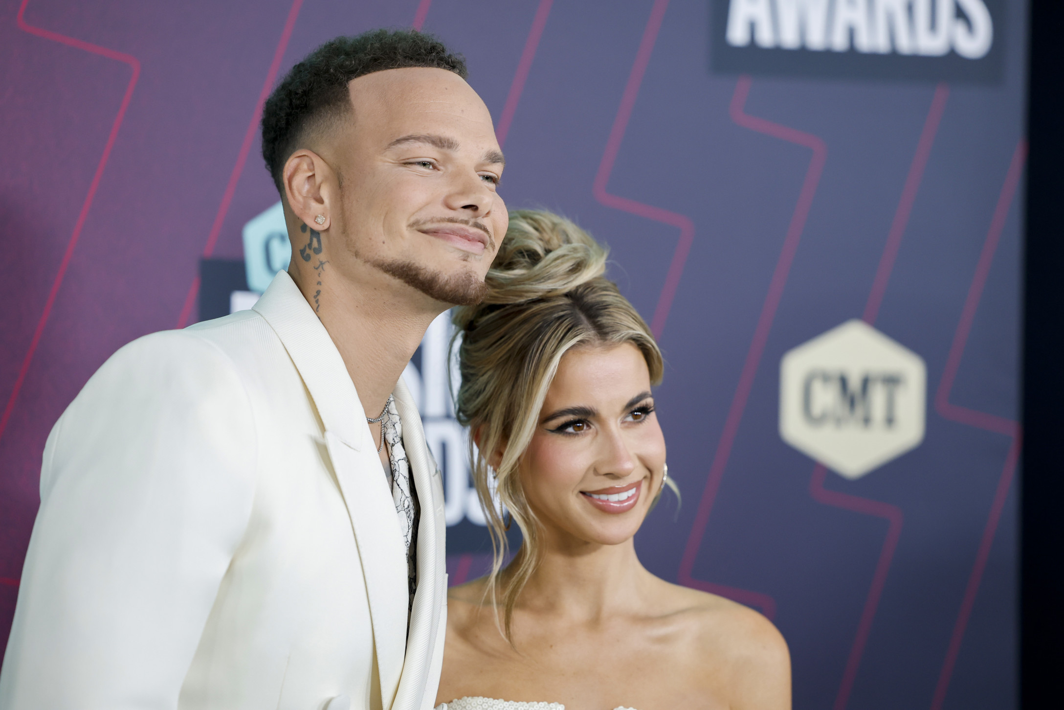 Kane Brown & Wife Katelyn Welcome Baby No. 3 — Their First Boy ...