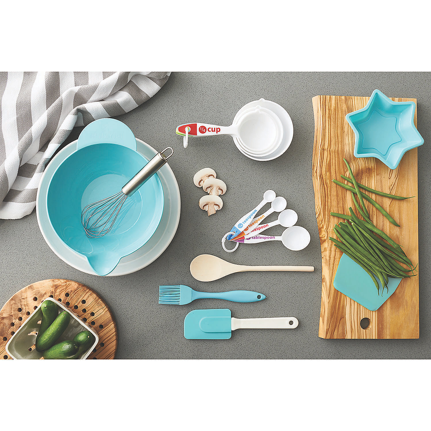Gifts for Kids of All Ages Who Love to Cook | CafeMom.com
