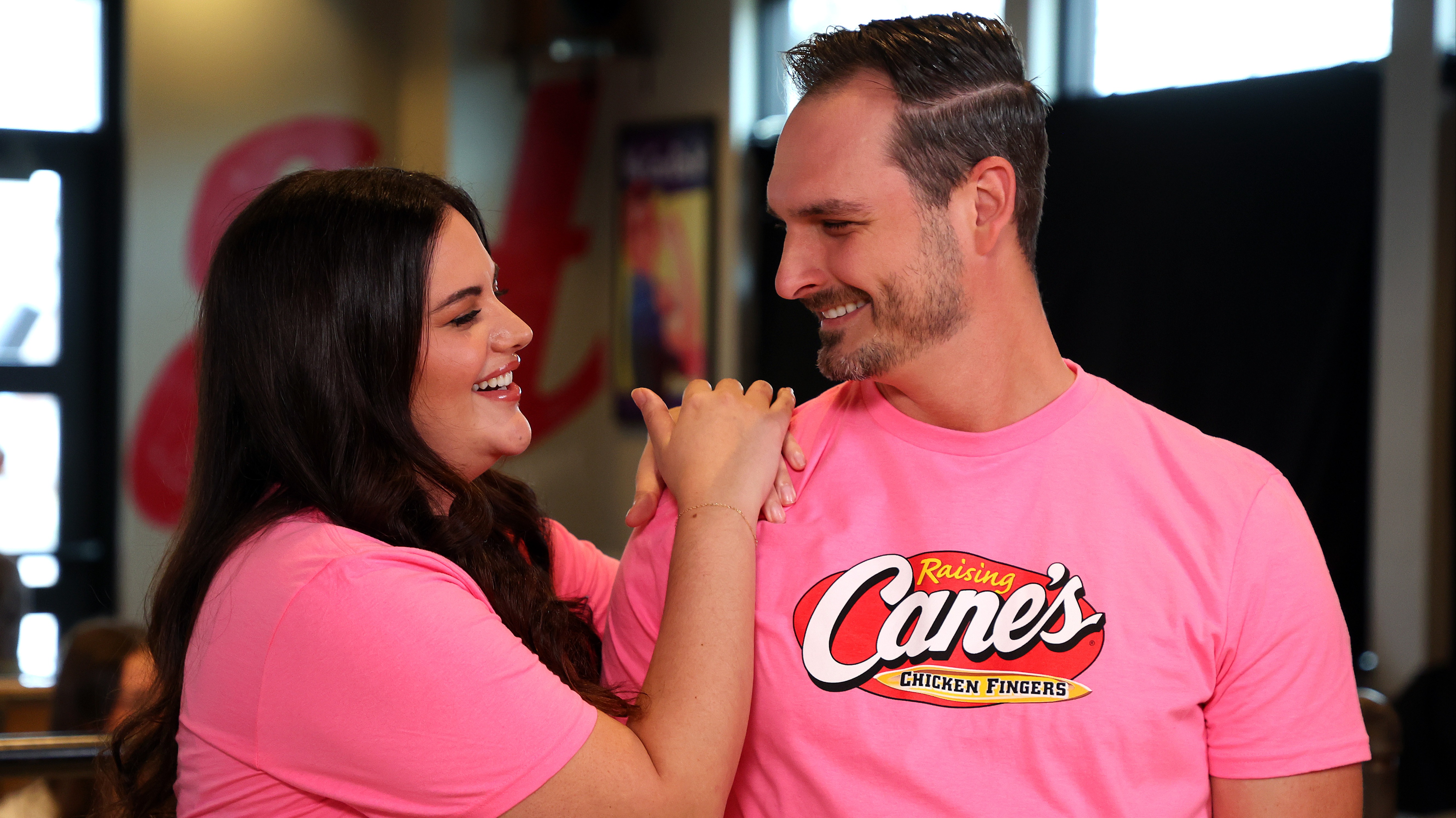 'Love Is Blind' Couple Alexa & Brennon Lemieux Welcome First Child ...