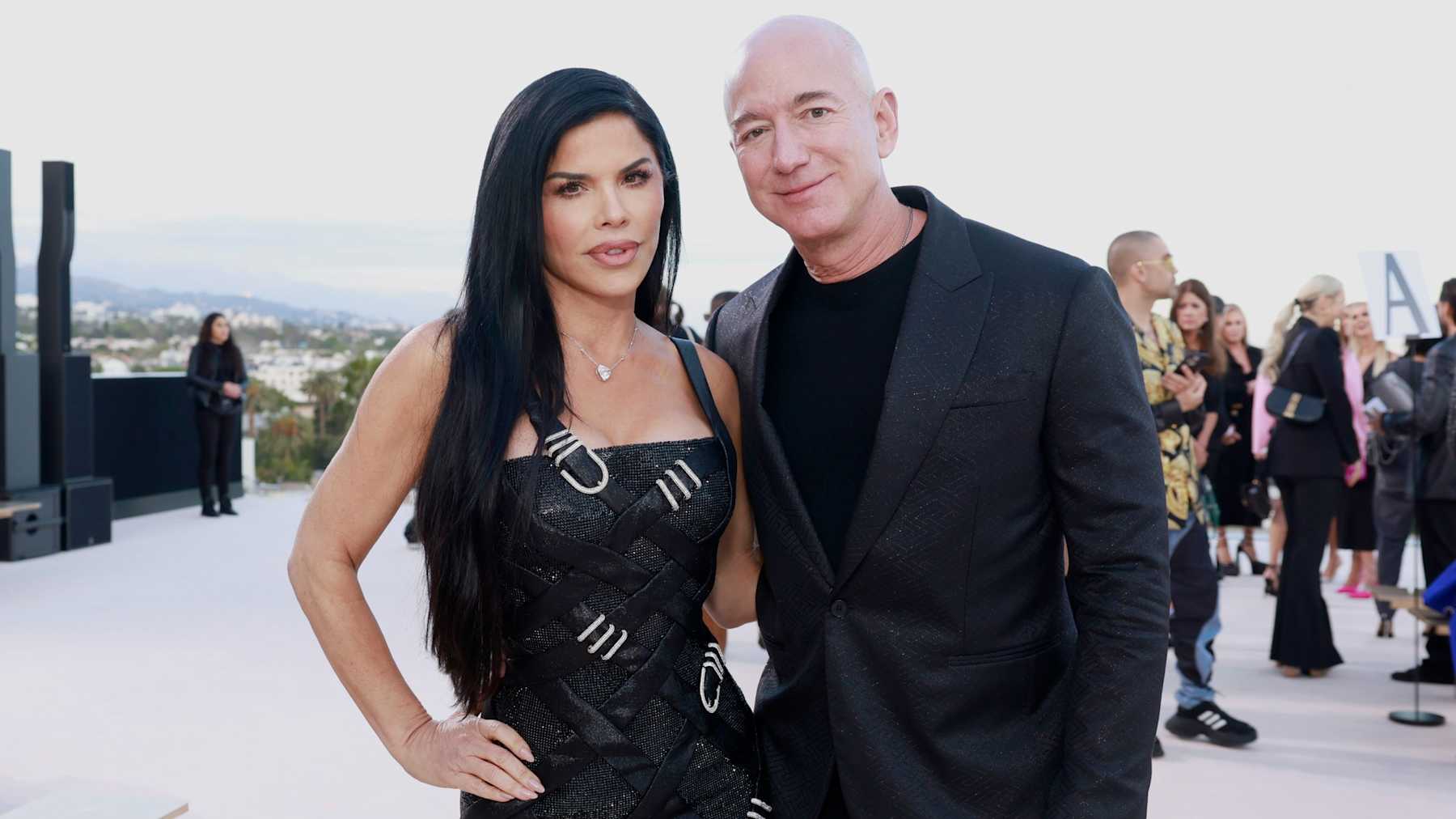 This Is How Much Money Lauren S nchez Is Likely To Get In Prenup With this-is-how-much-money-lauren-s-nchez-is-likely-to-get-in-prenup-with