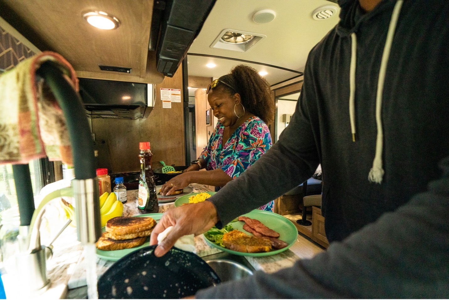 7 Tips for Cooking in an RV | CafeMom.com