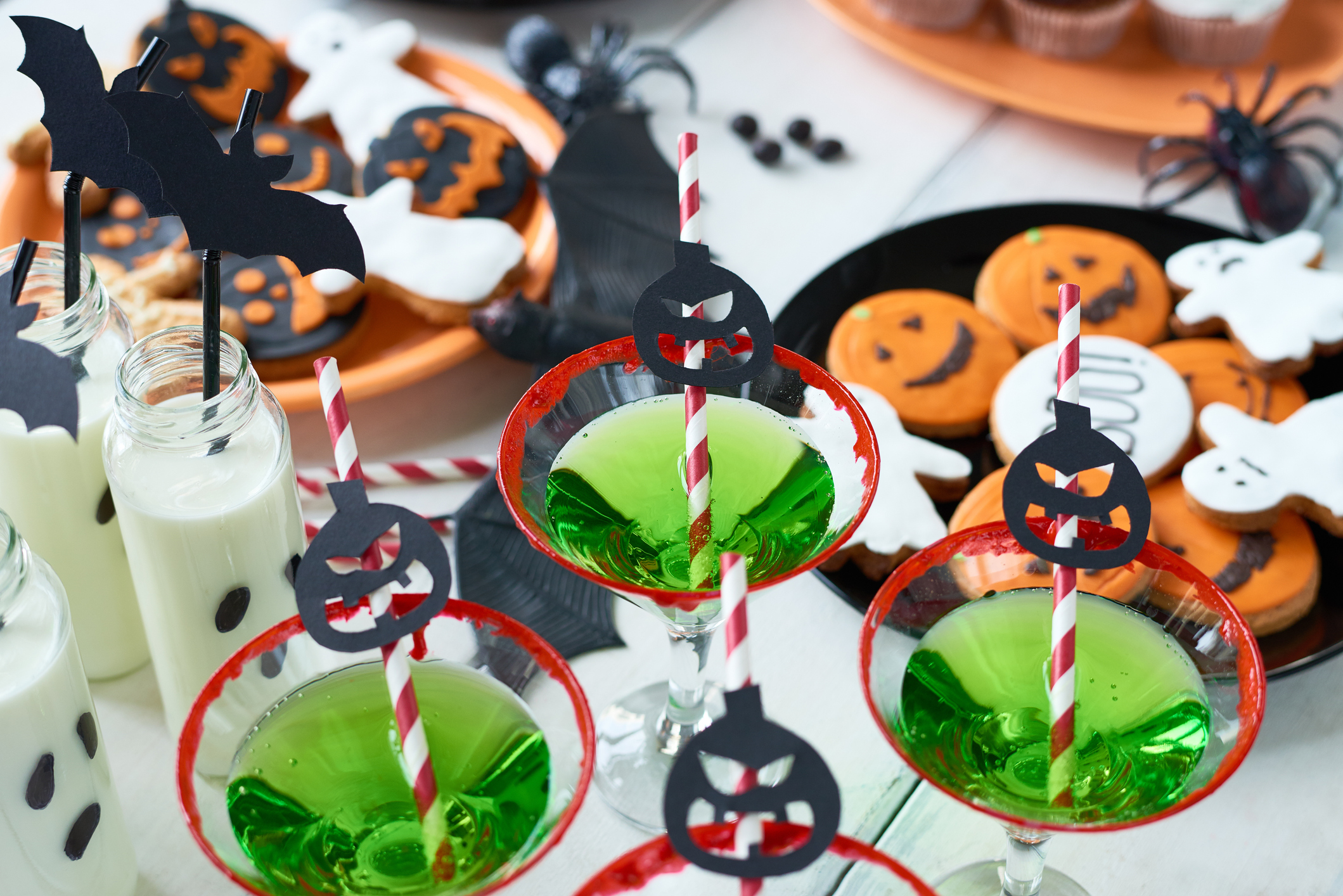 18 Spooky & Delicious Halloween Dessert Ideas | CafeMom.com