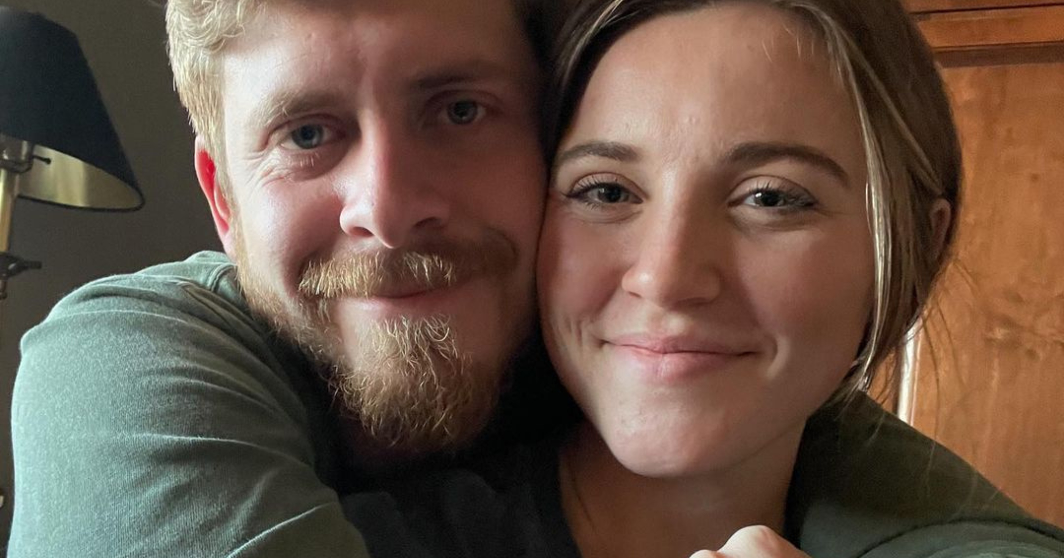 Duggar Fans Slam Joy-Anna's Husband for Going Skydiving While Their ...