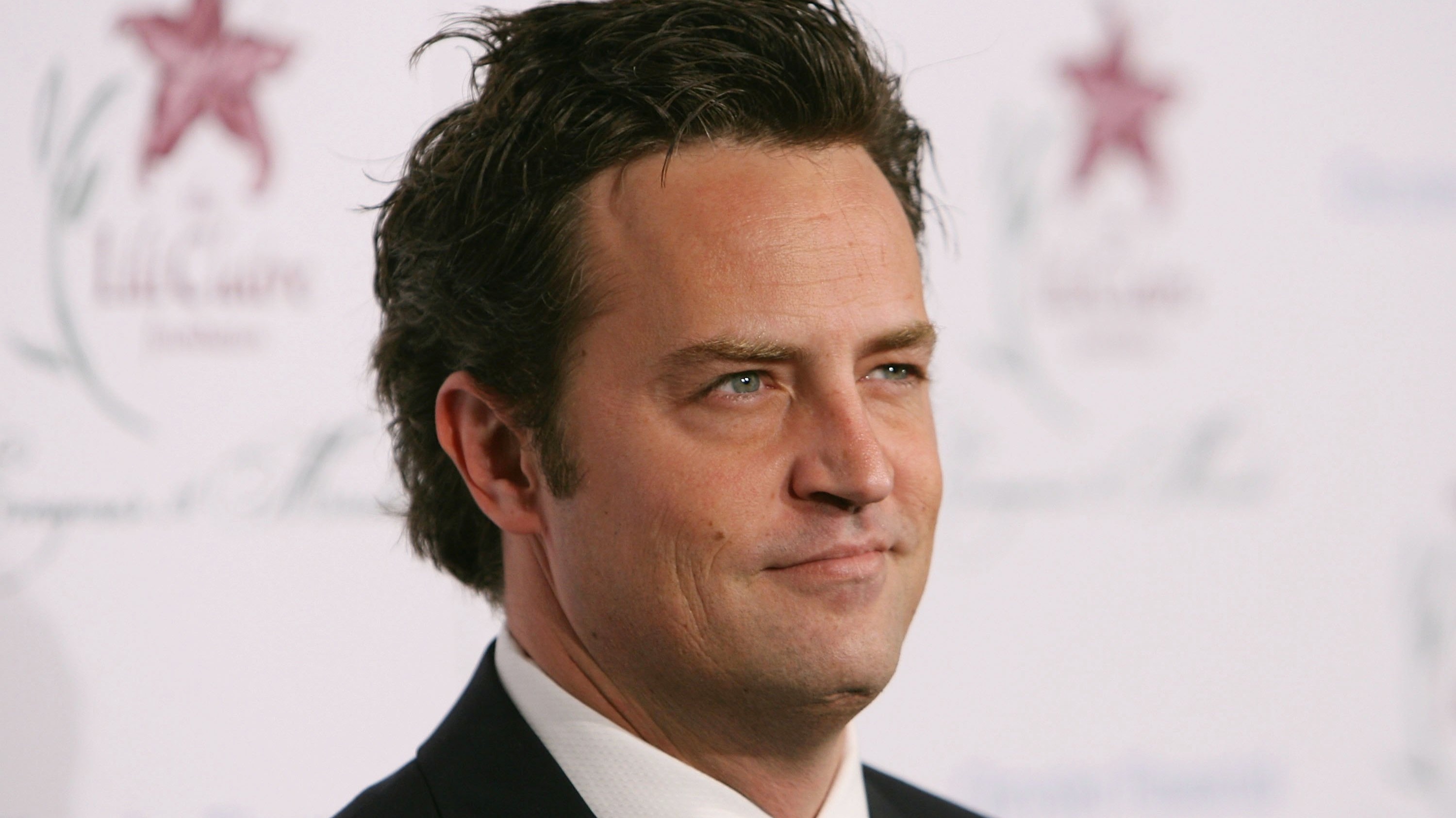 Matthew Perry's Friends, Costars & Family React to His 'Tragic' Death ...