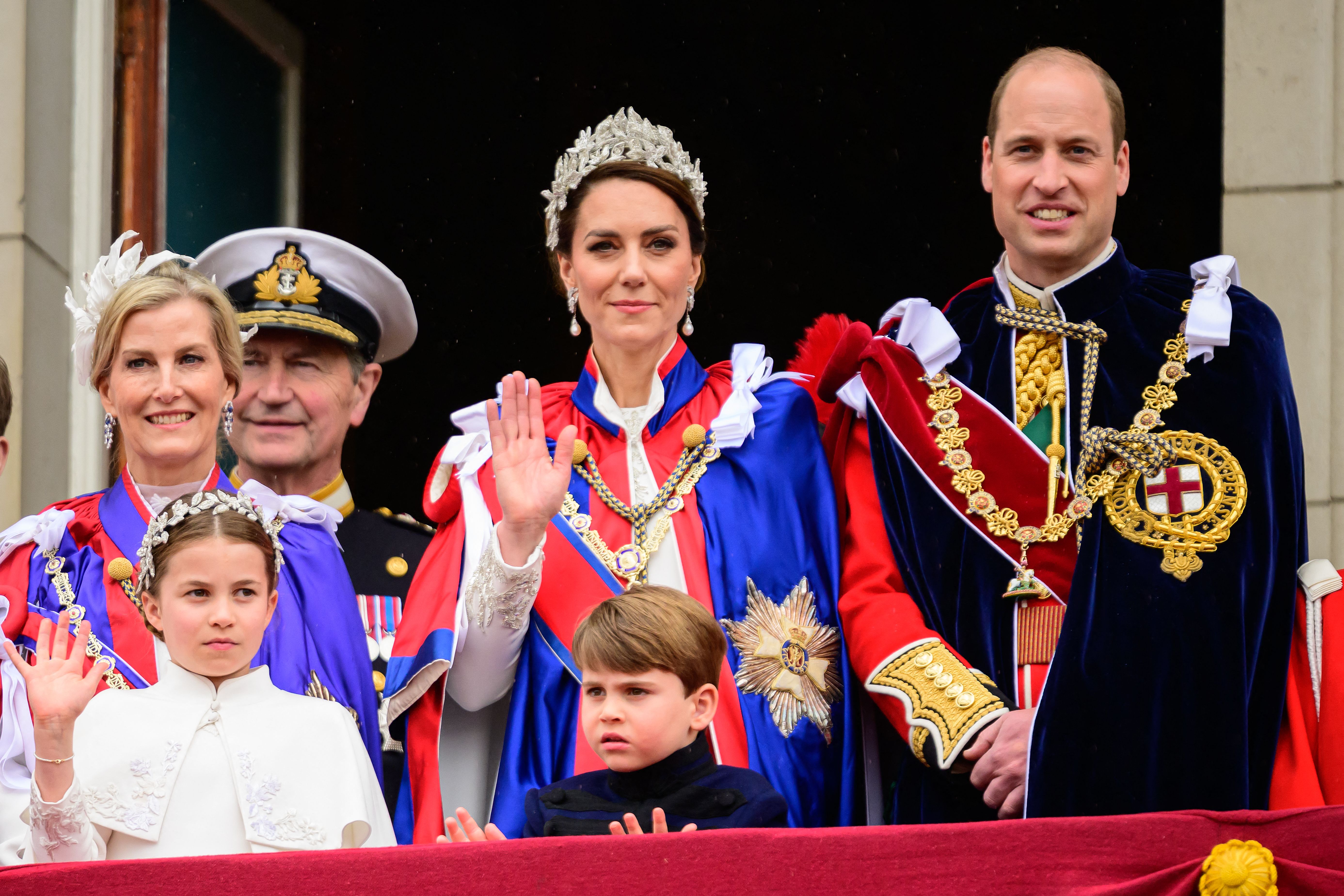 Princess Charlotte Helps Keep Prince Louis Calm at Coronation, But His ...