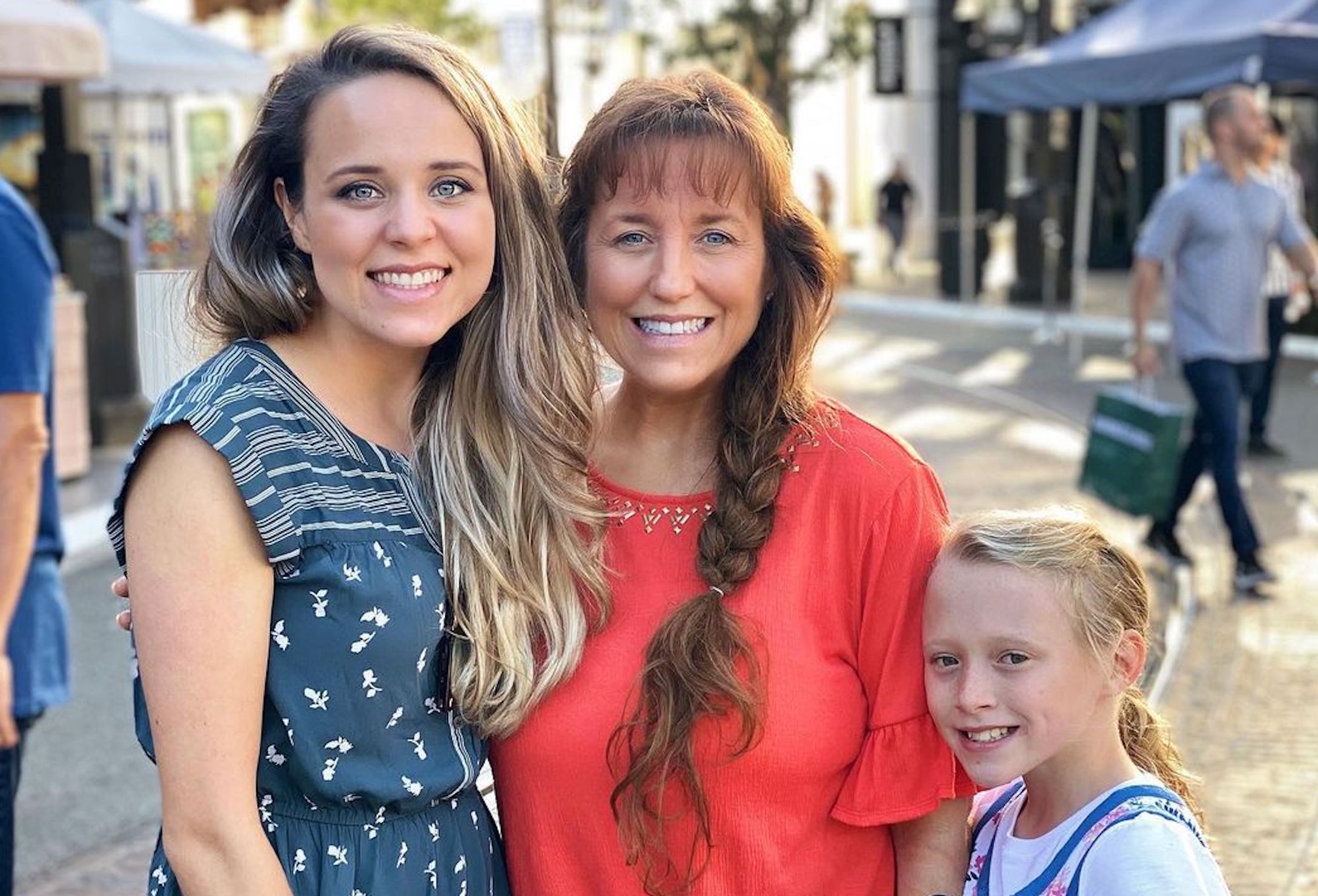 15 Times the Duggars Have Clapped Back at Critics | CafeMom.com