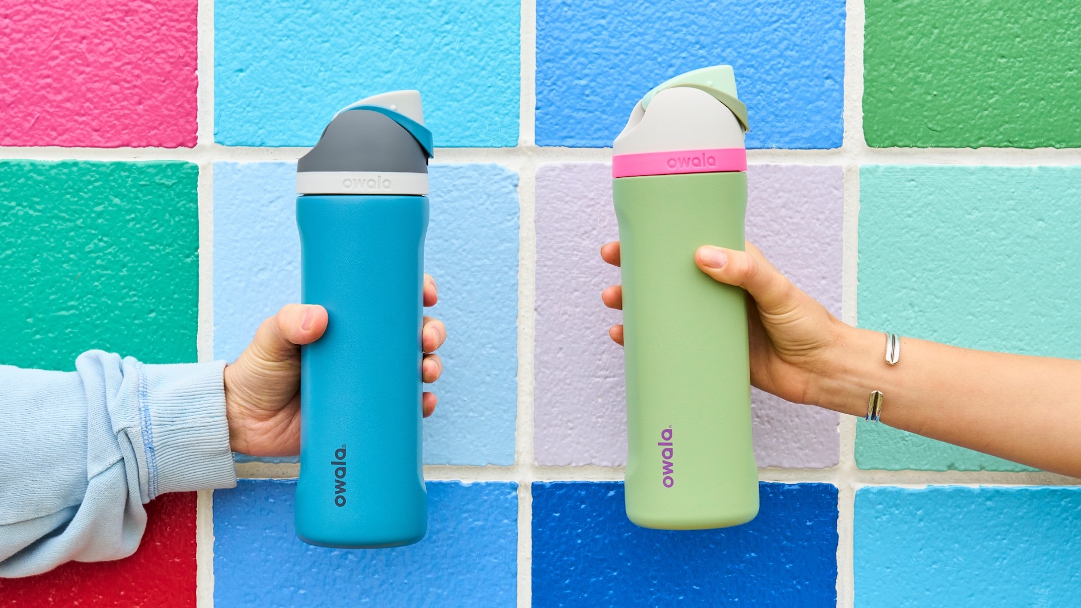 Why the Owala FreeSip Is the Newest 'It' Water Bottle | CafeMom.com