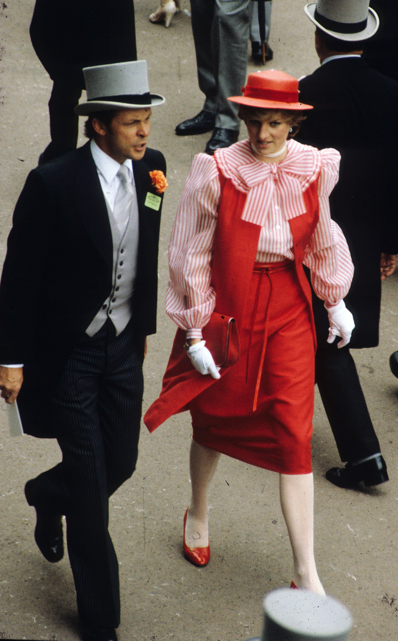 15 of the Worst Royal Dresses of All Time | CafeMom.com