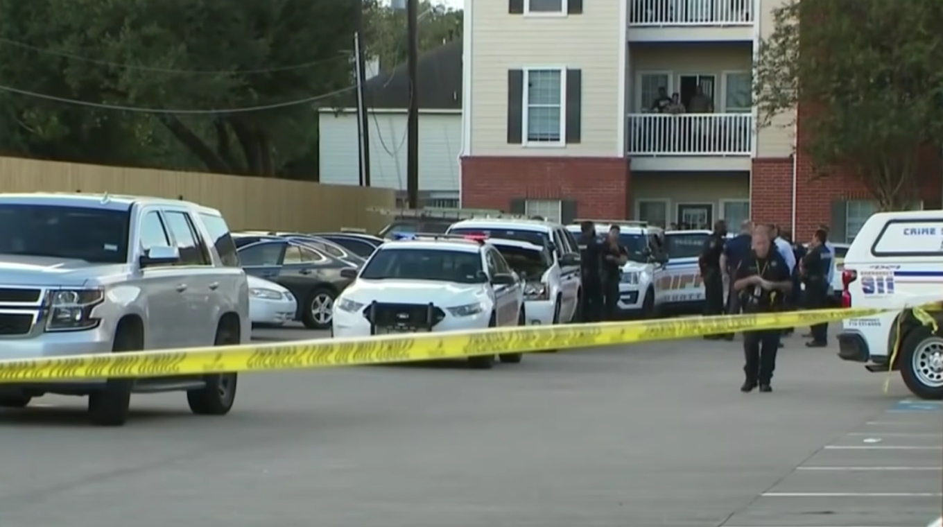 3 Abandoned Siblings Found Living Alone With Decaying Body of Their ...