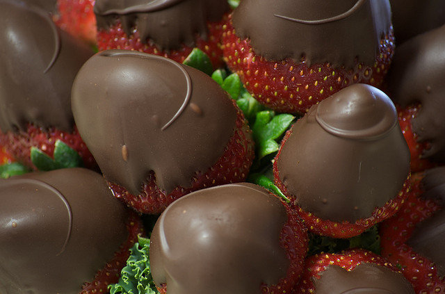 9 Secrets to Perfect Chocolate-Covered Strawberries | CafeMom.com
