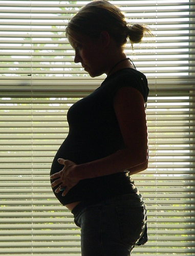 Prenatal Depression Warning Signs: Here's What to Look For | CafeMom.com