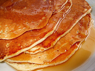 Which Artificial Maple Syrup Is the Best? We Found Out! | CafeMom.com