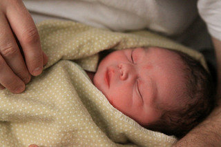 4 Ways to Tell if Natural Childbirth Is Right for You | CafeMom.com