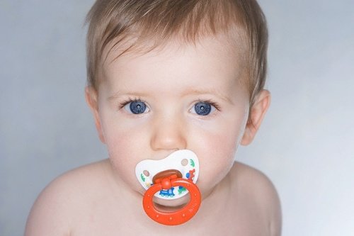 8 Tips for Getting Rid of Your Toddler's Pacifier | CafeMom.com