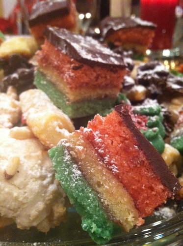 Italian Tri-Color Cookie Recipe Will Brighten Your Christmas | CafeMom.com