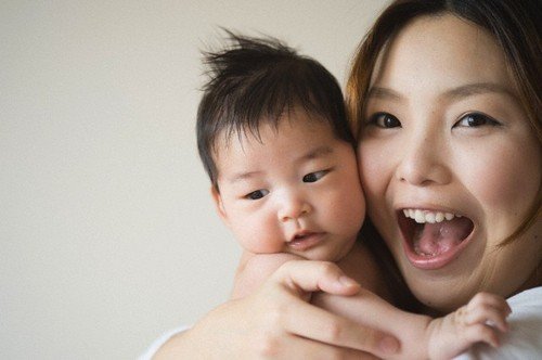 15 Signs You Might Be Obsessed With Your Baby | CafeMom.com
