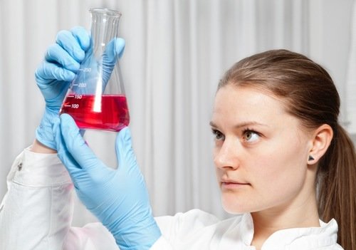 The Truth About Red Food Dye & Kids | CafeMom.com