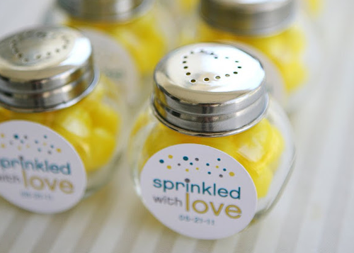 Throwing a Baby Sprinkle in 12 Easy Steps | CafeMom.com