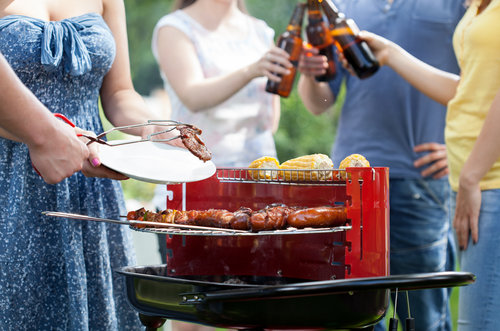 11 Crowd-Pleasing Dishes Just in Time for a Summer Barbecue (PHOTOS ...