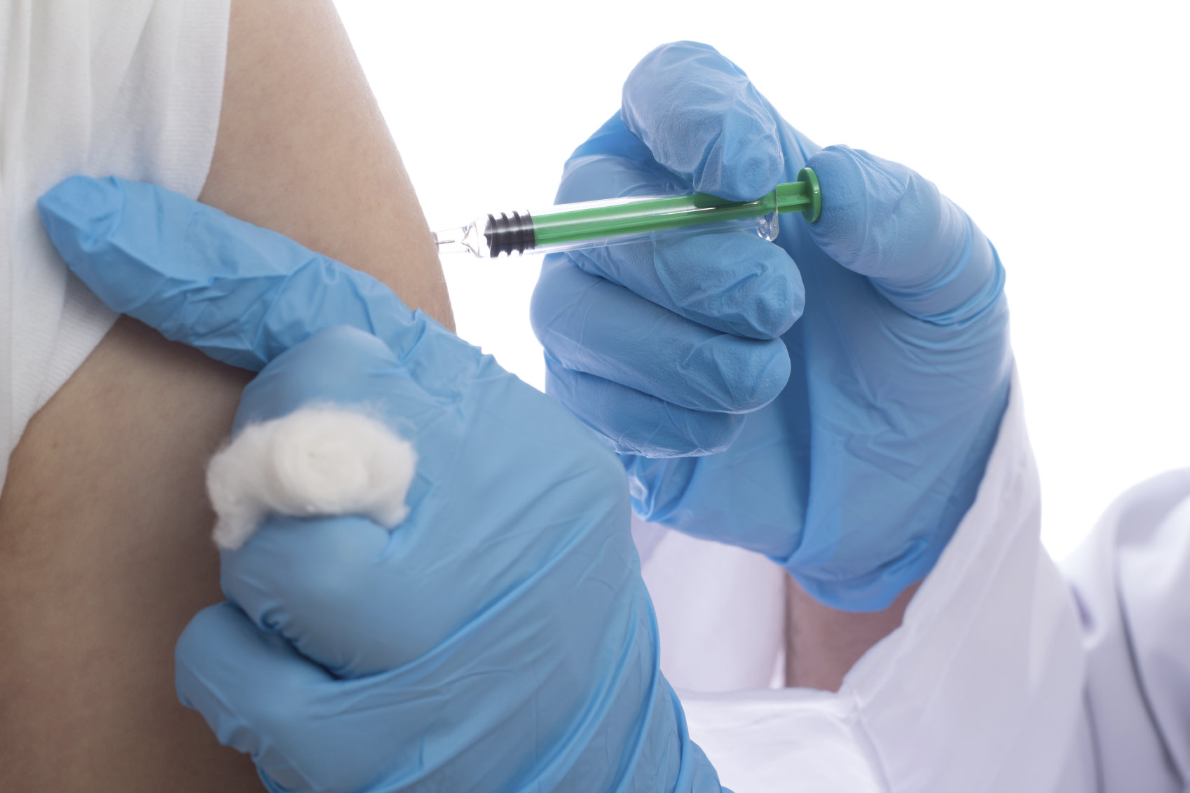 10 Flu Shot Facts You Should Know Before Getting the Vaccine | CafeMom.com