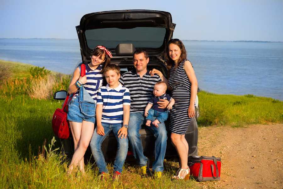 8 Family Vacation Ideas That Are Seriously Fun For All Ages CafeMom 8-family-vacation-ideas-that-are-seriously-fun-for-all-ages-cafemom