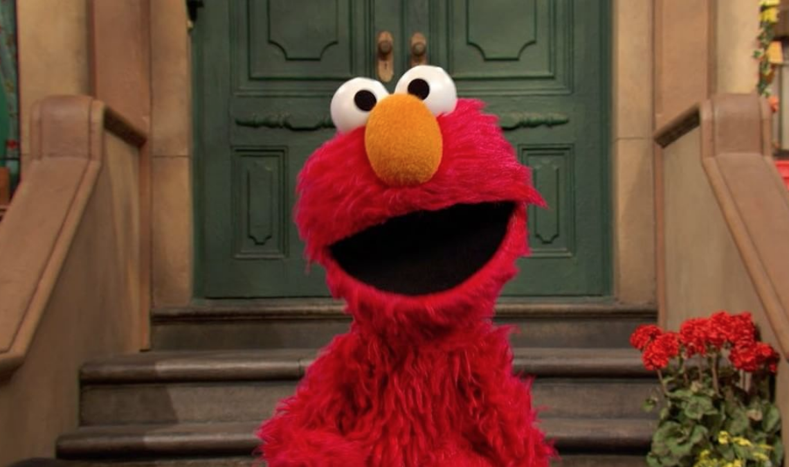 There's a Scientific Reason Why Kids Are Obsessed With Elmo | CafeMom.com