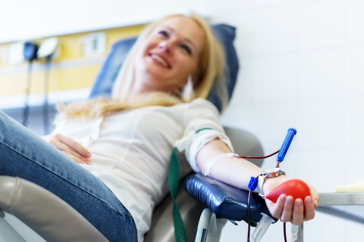I Donated Blood for the First Time at 27 & It Didn't Go Well | CafeMom.com