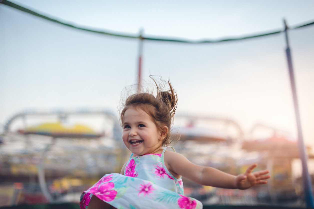 20 Perfectly Sunny Girl Names for Summer Babies | CafeMom.com