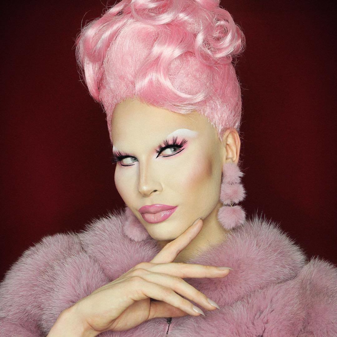 Alexis Stone's Nicki Minaj transformation avoids blackface | CafeMom.com