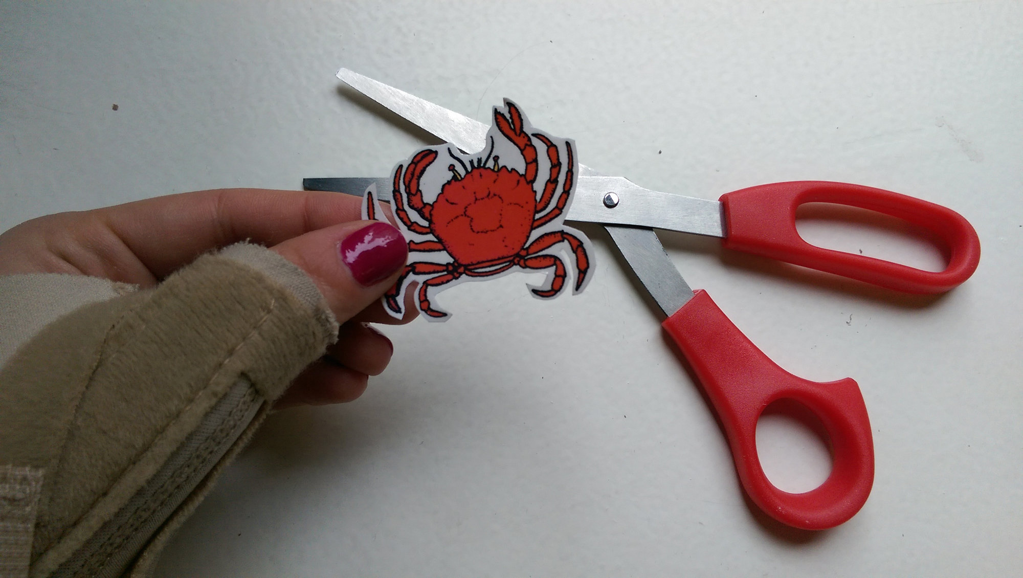 How to make your own temporary tattoos | CafeMom.com