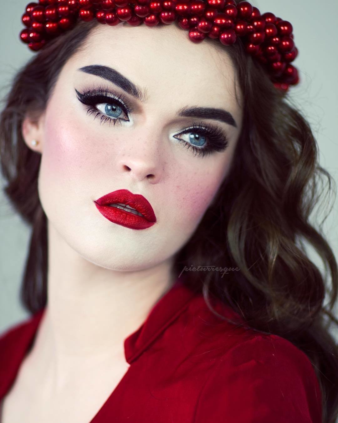 Regina Makeup | Saubhaya Makeup