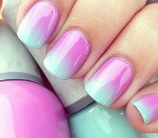10 Beautiful, Beachy Manicures You Can Do at Home (PHOTOS) | CafeMom.com