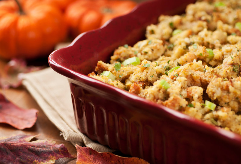 15 Mistakes That Ruin Thanksgiving Stuffing | CafeMom.com