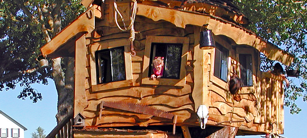 11 Tricked-Out Tree Houses Any Kid Would Covet (PHOTOS) | CafeMom.com