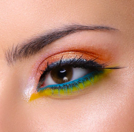 30 Bright Eyeshadow Looks Anyone Can Pull Off | CafeMom.com