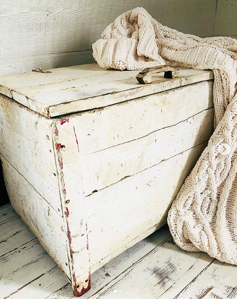 40 Stylish Vintage Storage Ideas | CafeMom.com