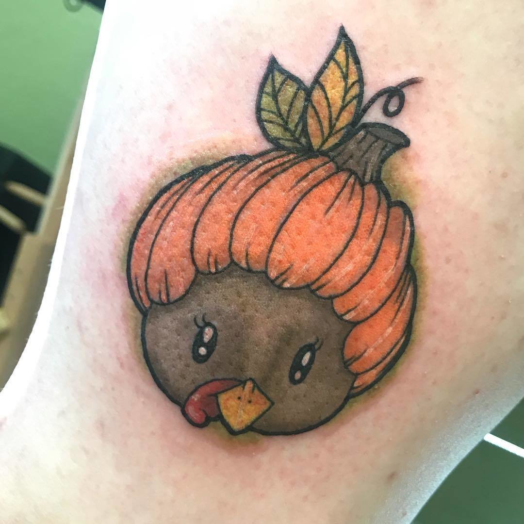 40 Tattoos for People Who Are Obsessed With Fall | CafeMom.com