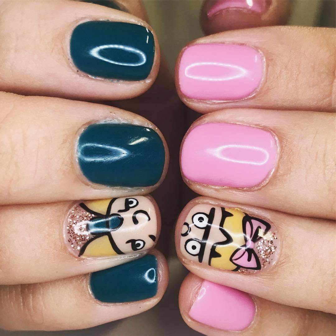 20 Manicure Ideas That Totally Nail '90s Nostalgia | CafeMom.com
